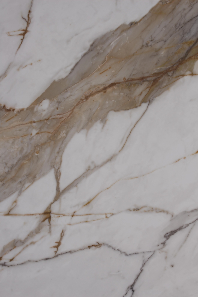 Strata Khamsin | PWS Distributors Ltd - UK distributors of kitchen and ...