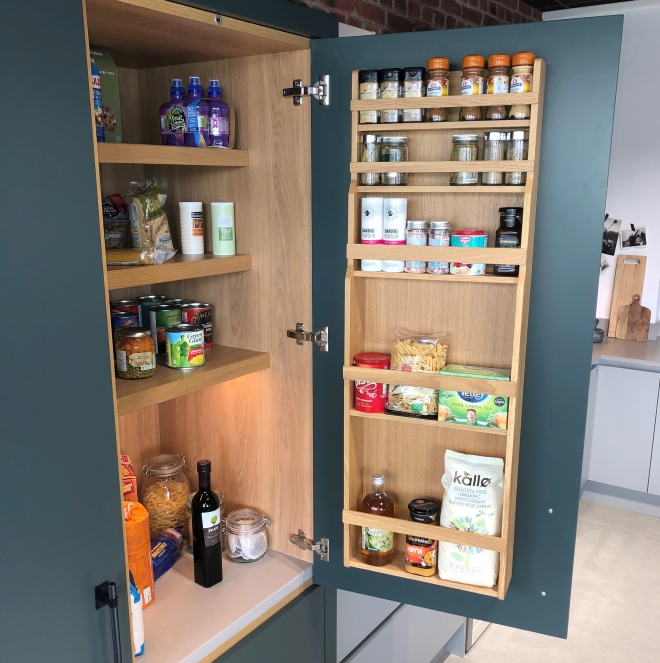 DRBP/W Tandem Washed Oak In frame Larder Door rack for 400mm cabs ...